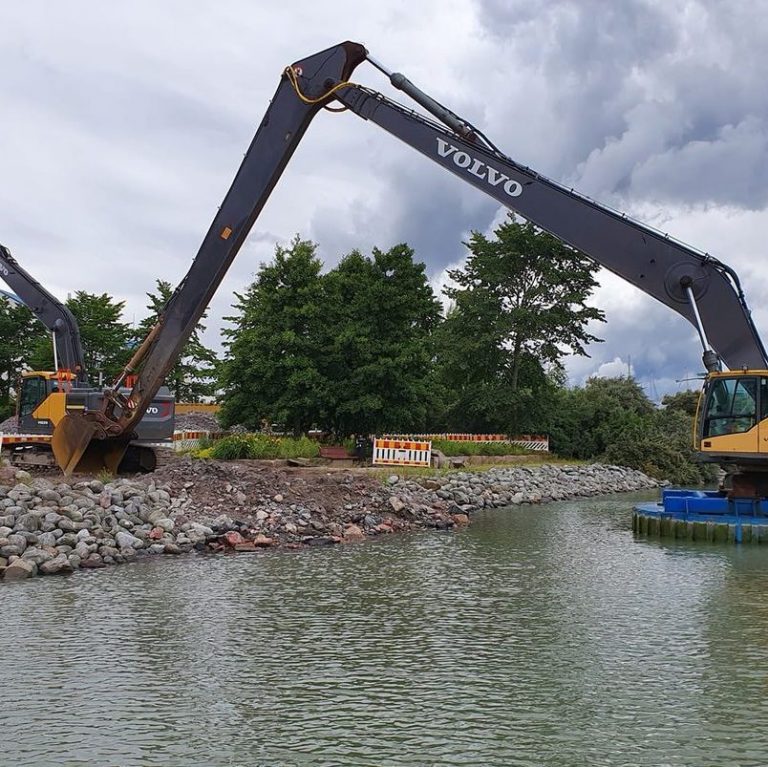 Ruoppaus 2022 - Kaivinkoneurakointi Lönnqvist Oy